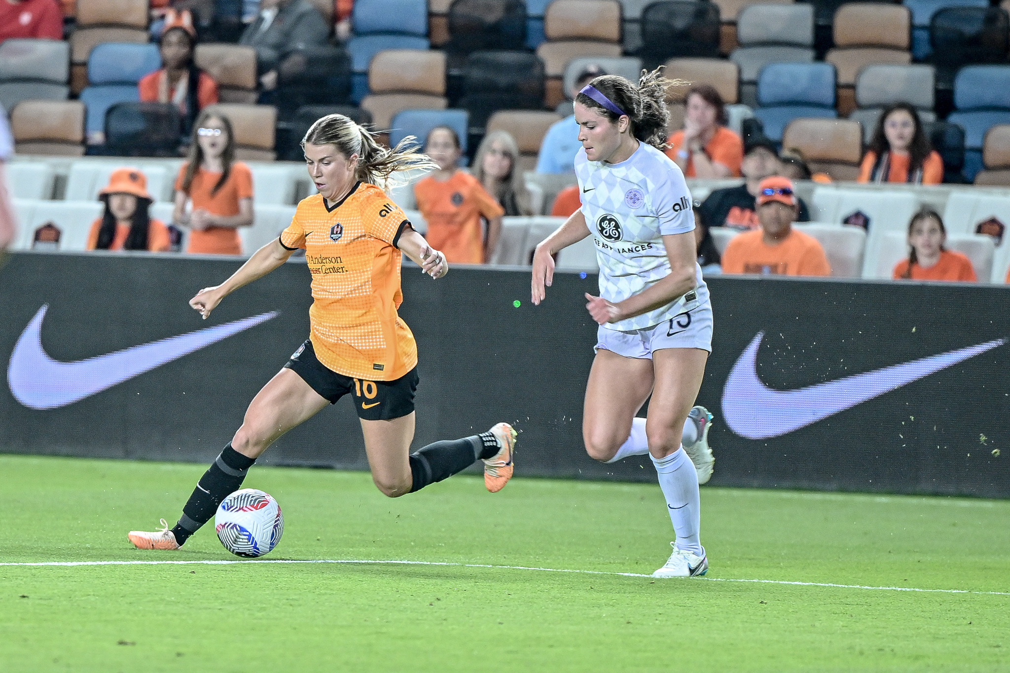 Houston Dash Settle for a Draw in Opener vs Racing Louisville FC ...