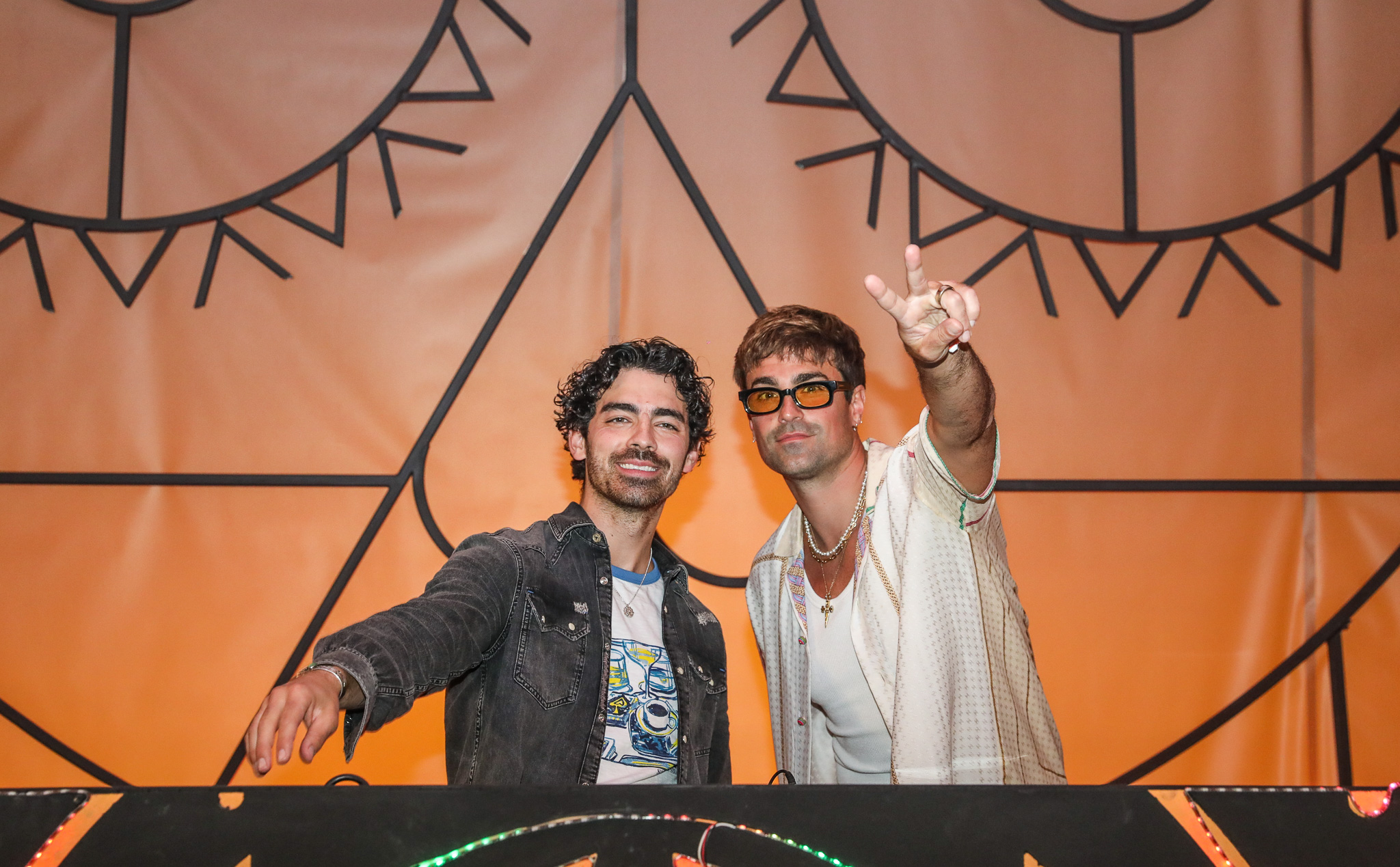 VIVE AVA Dia de Los Muertos Celebration at The Grand Opening of AVA ...